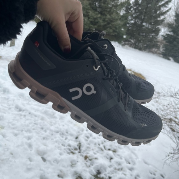 On Running | Shoes | On Cloud Running Shoe Rock Rose Cloud Flow Sneaker ...